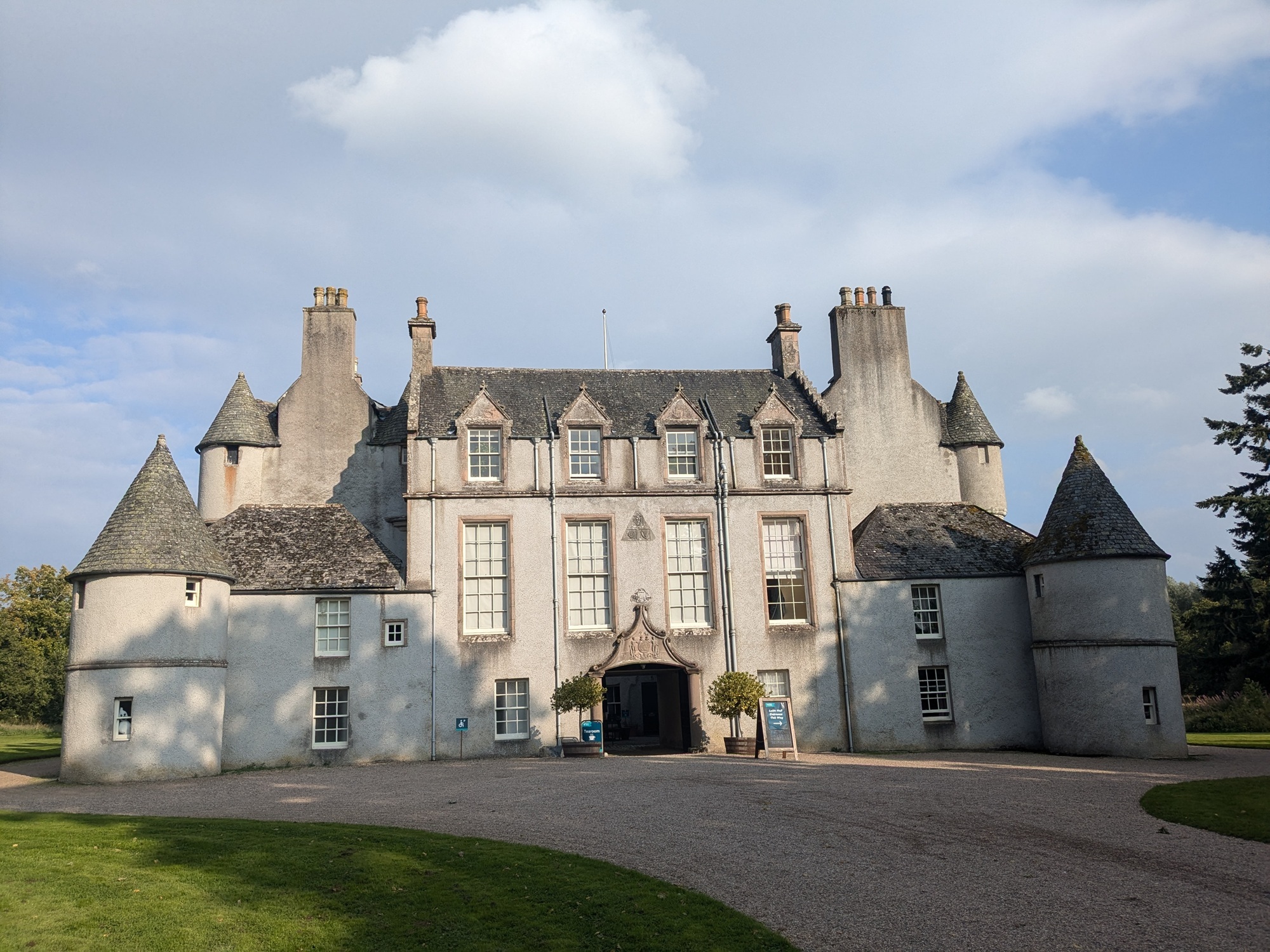 The hall | National Trust for Scotland